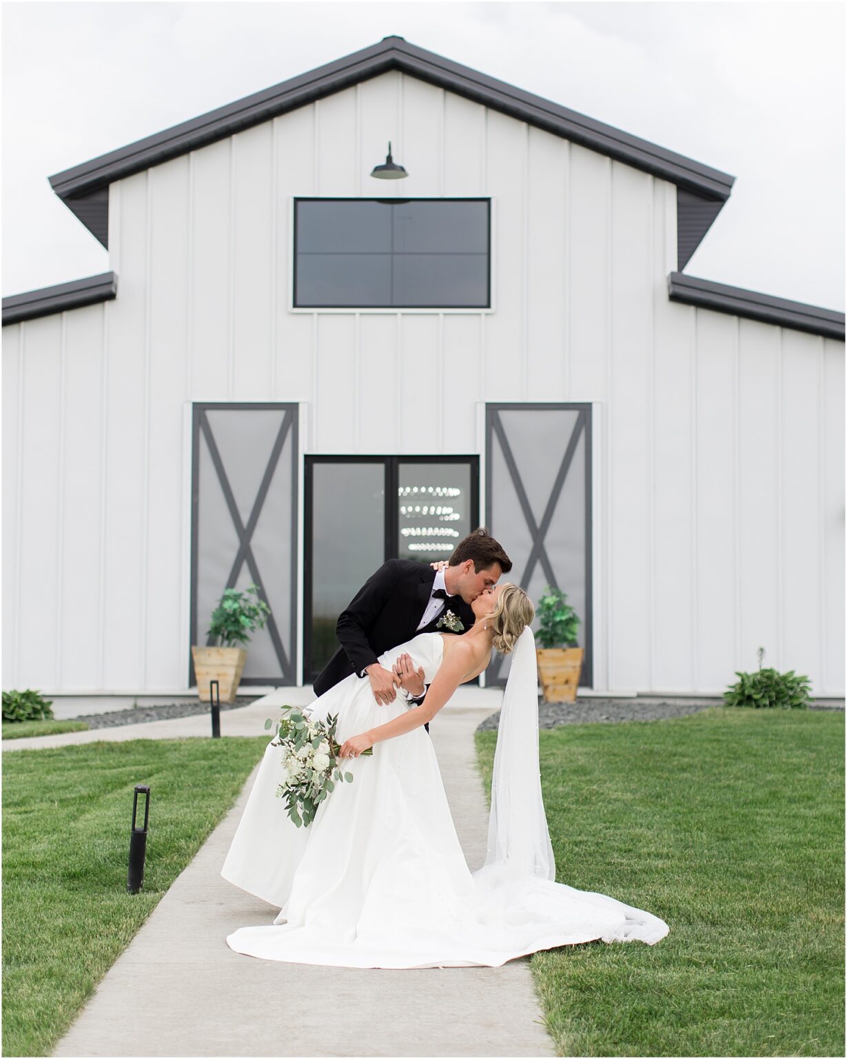 Josie + Kyle - Summer Wedding at Emerald Pines